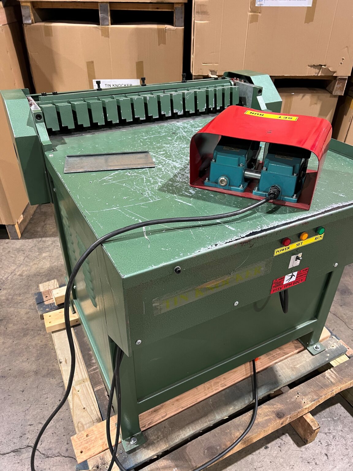 TK No. 30 Power Cleat Bender - TAAG Industries Corp.