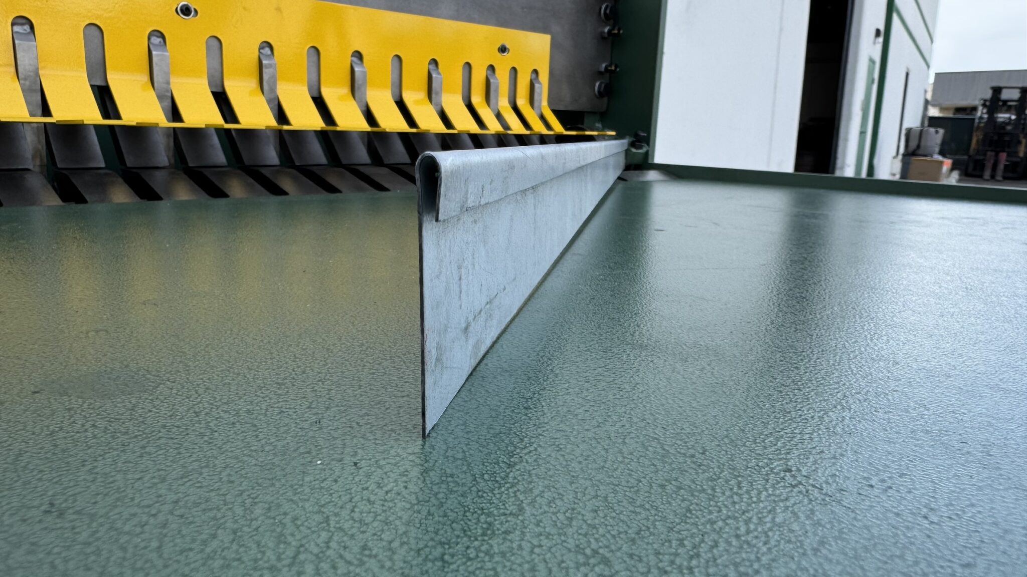 TK 3618 Power Cleat Bender - TAAG Industries Corp.